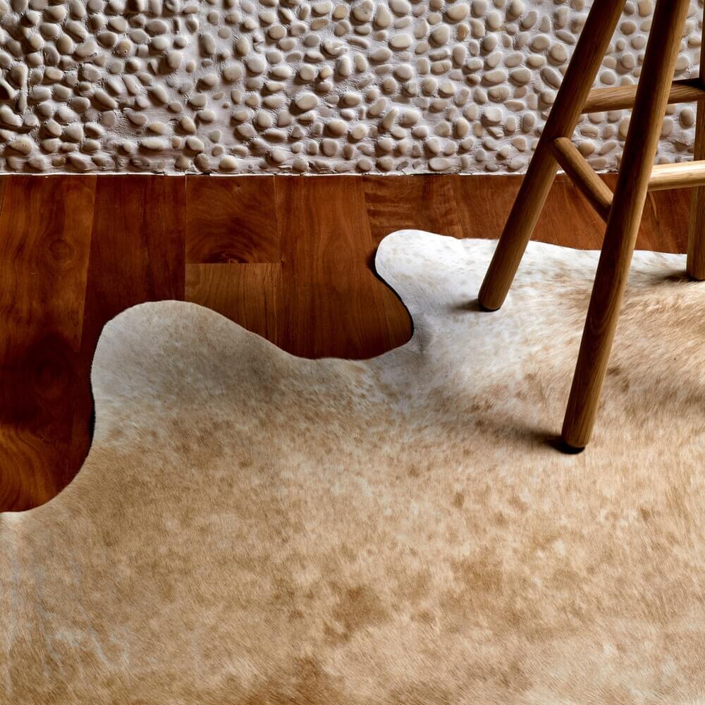 Speckled Beige And Sand Cowhide Rug 212 X 173 Cm - Bagé Home